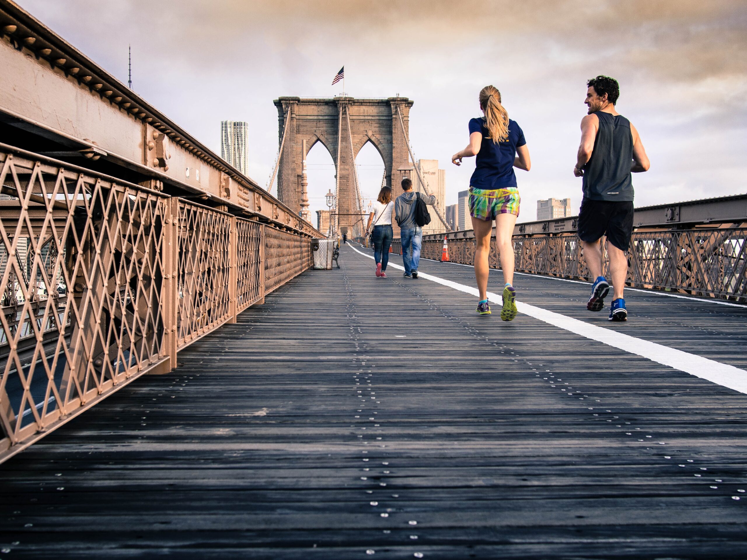 10 Ways to Make Long Runs Seem Shorter - Rungeni - Training Plans ...